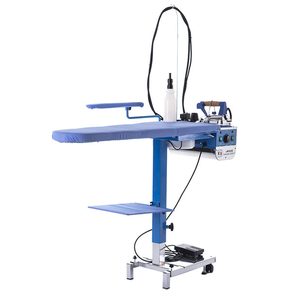 Table à repasser Sakura JEUX | Atelier de la Machine à Coudre